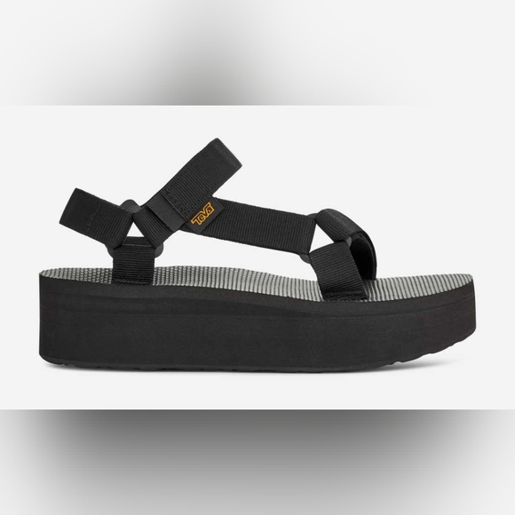 Teva | Shoes | Teva Fllatform Universal Platform Sandals Black Mens 95 ...